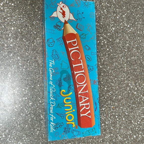 Hasbro | Toys | Pictionary For Kids Game Ages 72 | Poshmark